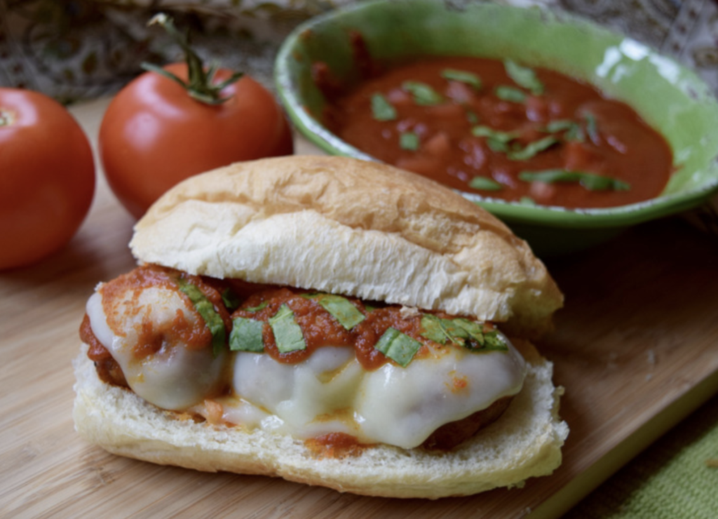 Easy Italian Meatball Sandwiches for a Delicious Meal