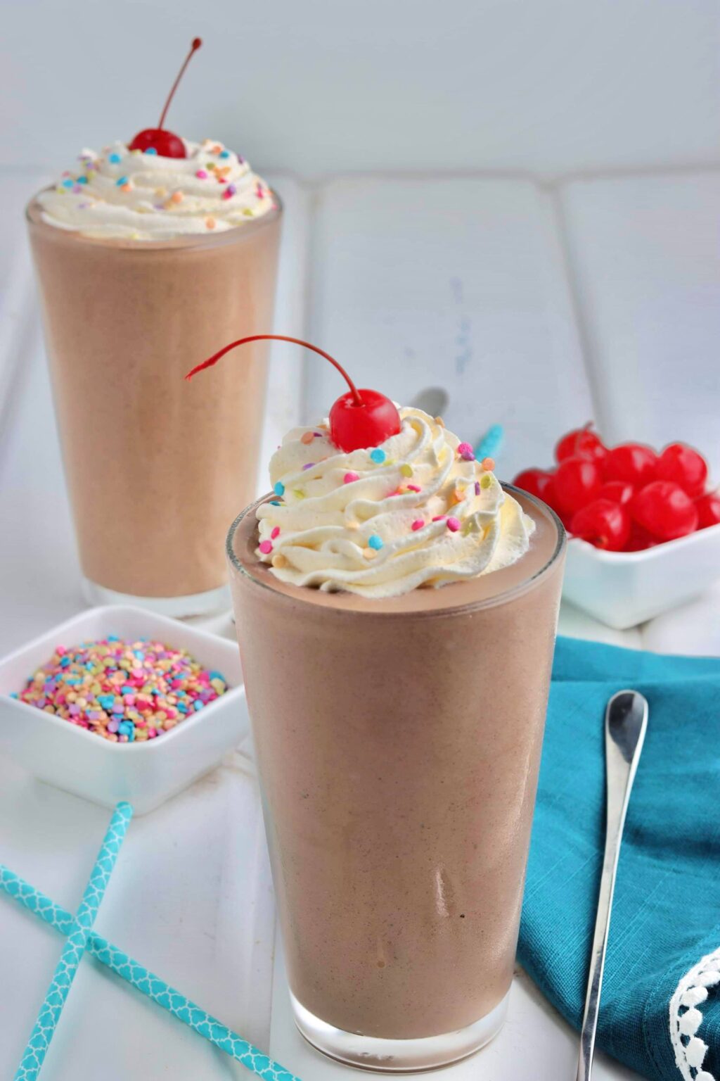 How to Make a Milkshake + 8 Milkshake Flavor Ideas - Hip Mama's Place