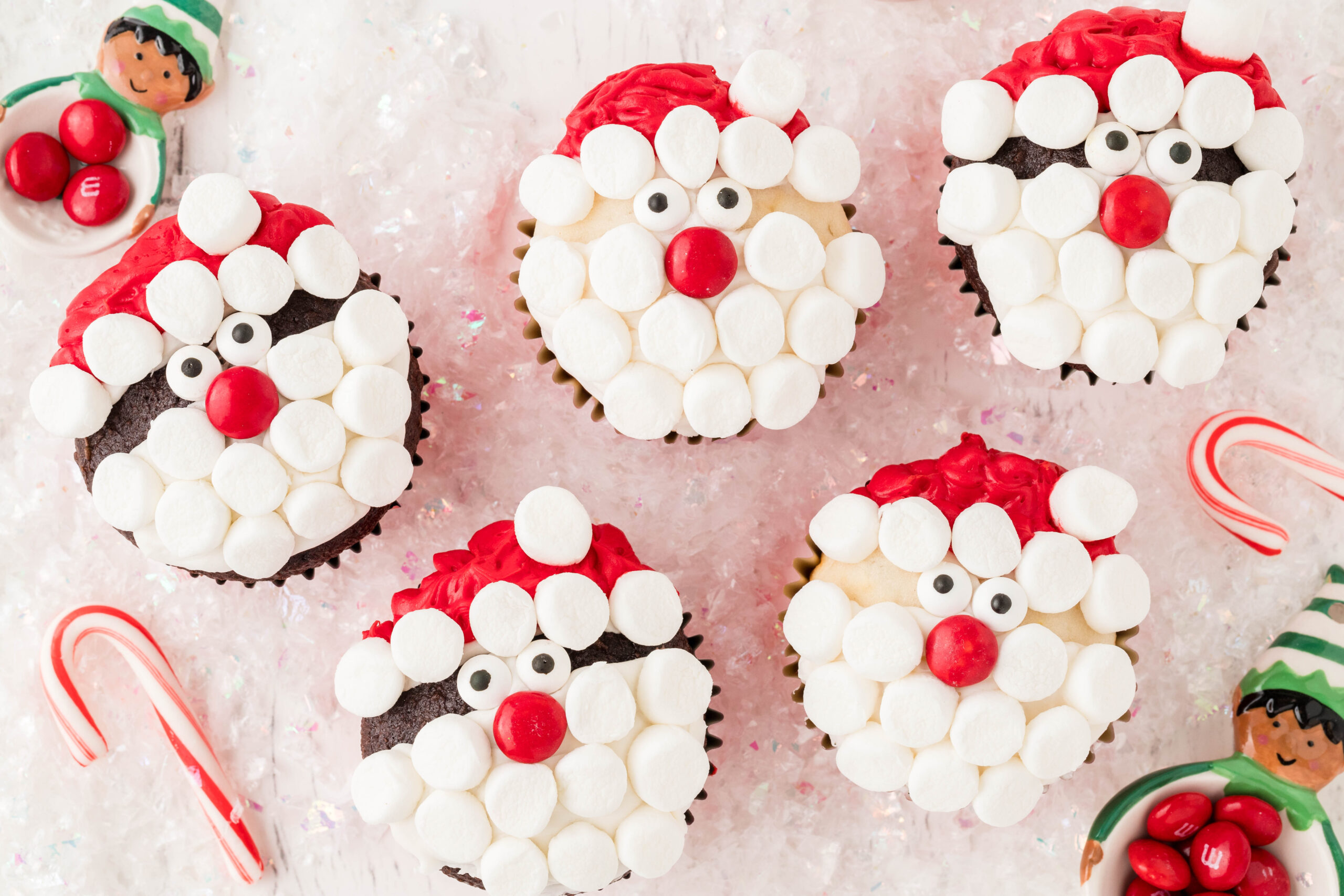 Santa Cupcakes {Easy and Fun for the Holidays!} - Hip Mama's Place